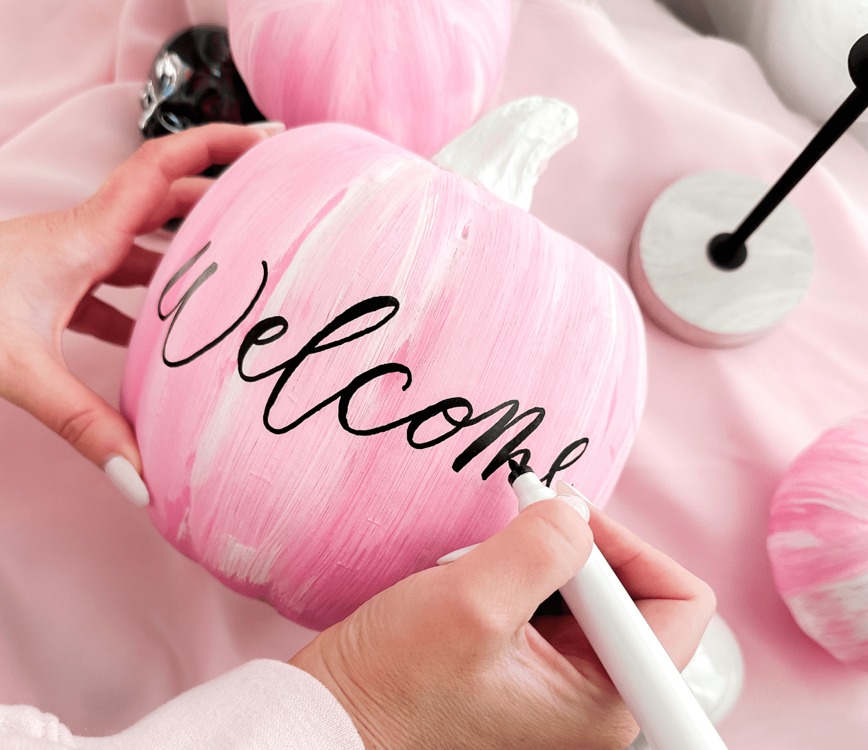 RDee Winery/Powder Hollow Brewery - Sip & Script